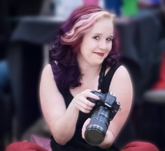 Katie Meadows – Photographer – Boston Tea Party Katie Meadows – Photographer – Boston Tea Party